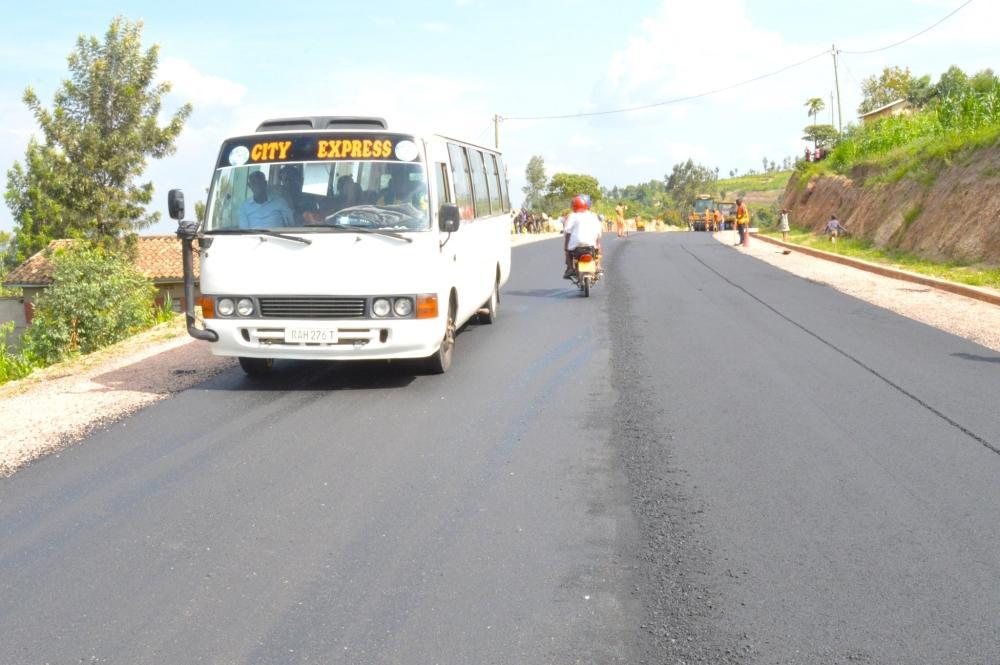 Traders buoyed as Bugesera-Nyanza road nears completion - Rwanda