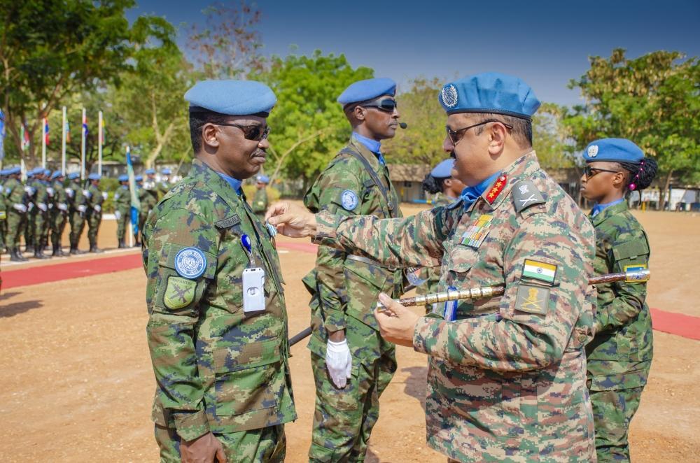 Rwandan peacekeepers in South Sudan get UN service medals for their ...
