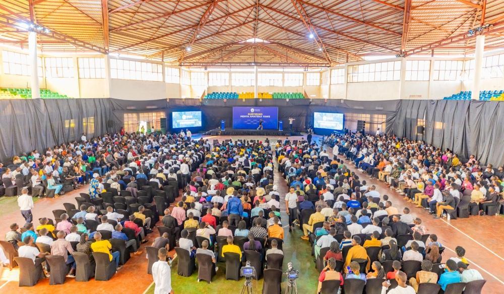 Gisagara: Minister Bizimana urges youth to strive for unity, learn from ...