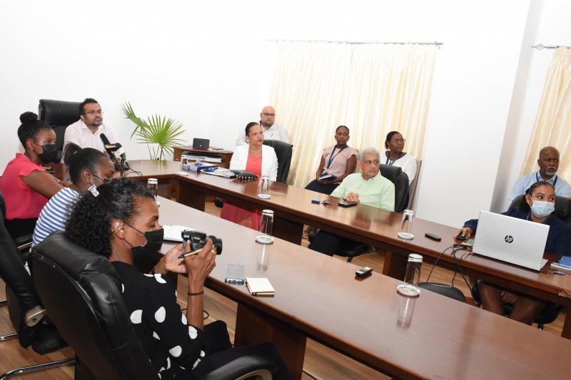 SRC submits 2021 annual report to Finance Minister Hassan - Seychelles