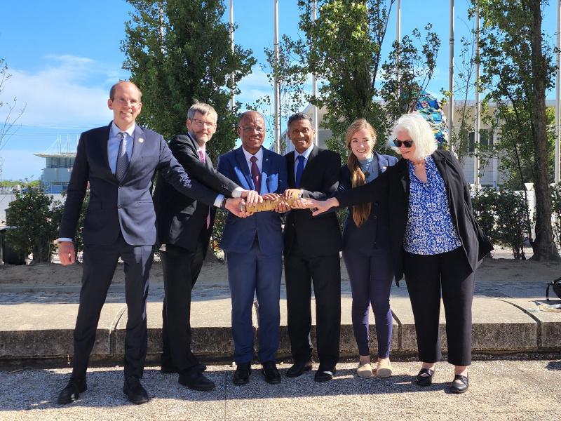 Former President Danny Faure speaks at The Ocean Race side-event ...
