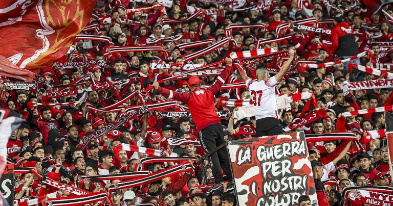 Morocco 'ultras' steal football show with passion, pyrotechnics ...