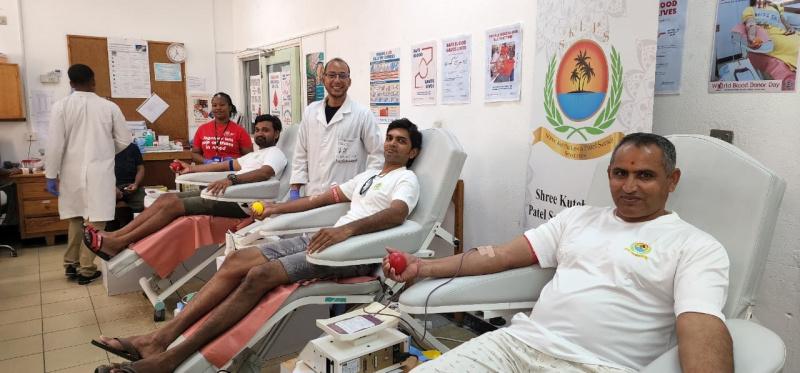 Shree Kutchi Leva Patel Samaj community donates blood - Seychelles
