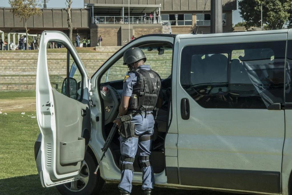 These police officers are getting a R17,000 ‘danger pay’ increase in ...