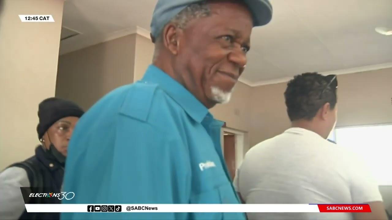 2024 Elections | ACDP leader Kenneth Meshoe casts his vote - South Africa