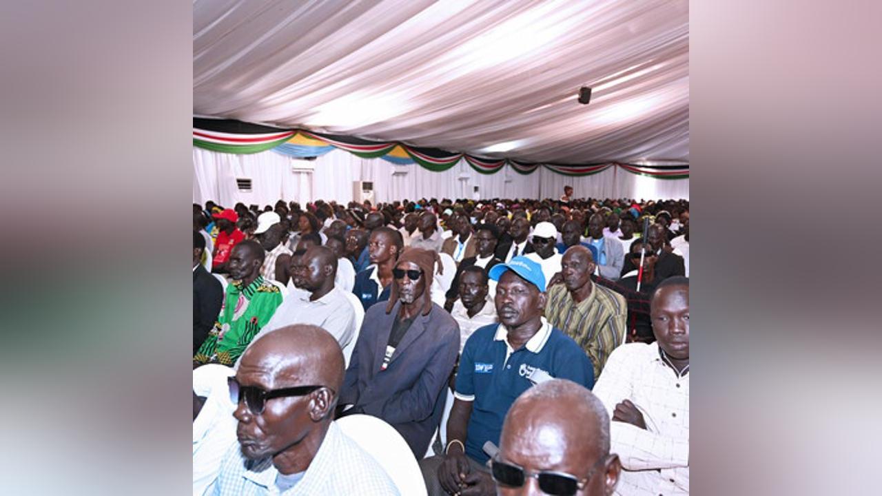 Return home or resettle in Juba, Kiir tells IDPs, refugees - South Sudan