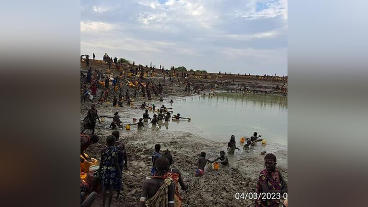Thousands scramble for limited water in Kapoeta East County - South Sudan
