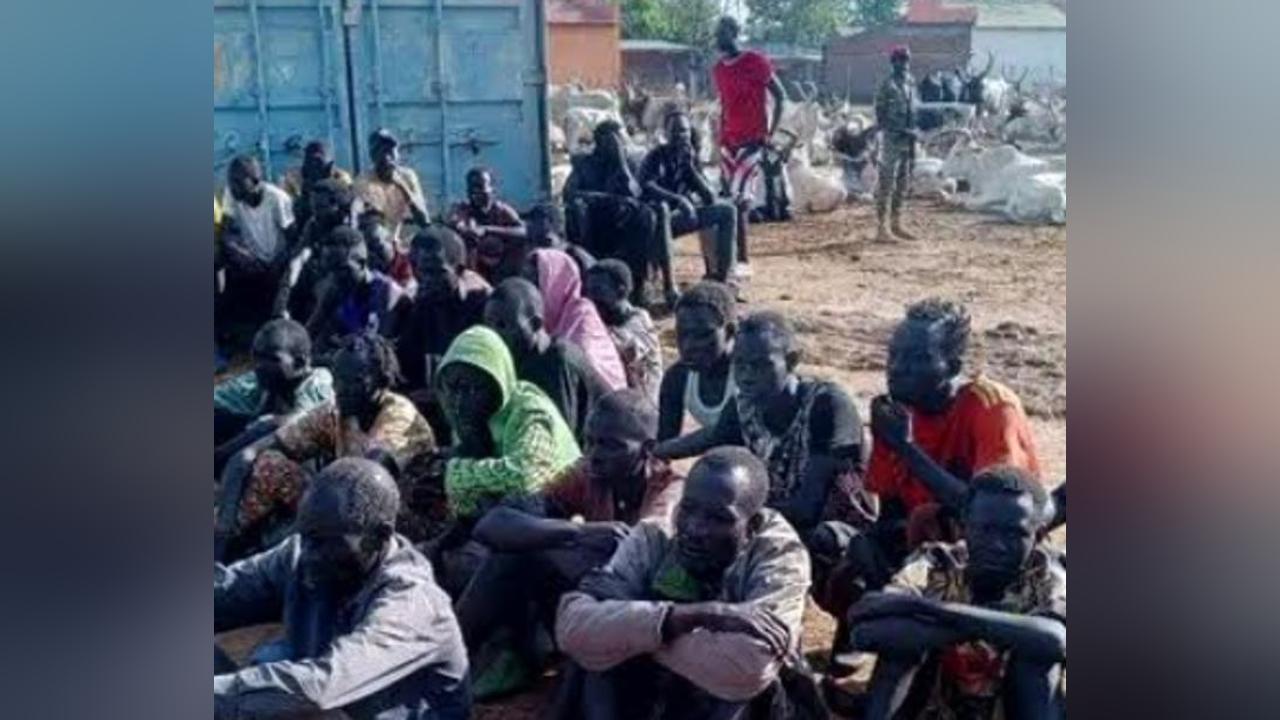 Governor Lobong warns Murle cattle traders against child abductions ...