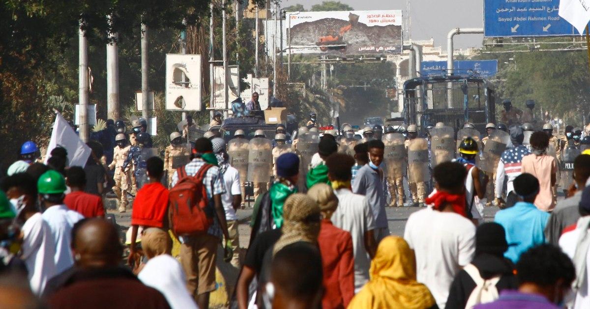 مظاهرات تحت شعار مليونية 9 يناير وانقسام حول مبادرة أممية لحل الأزمة