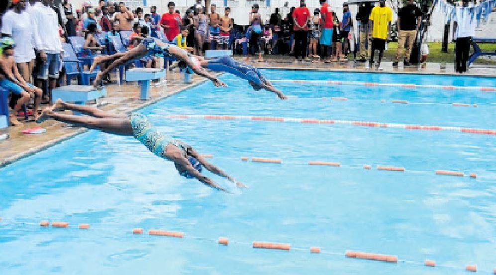 15 clubs spice up Dar swimming gala - Tanzania