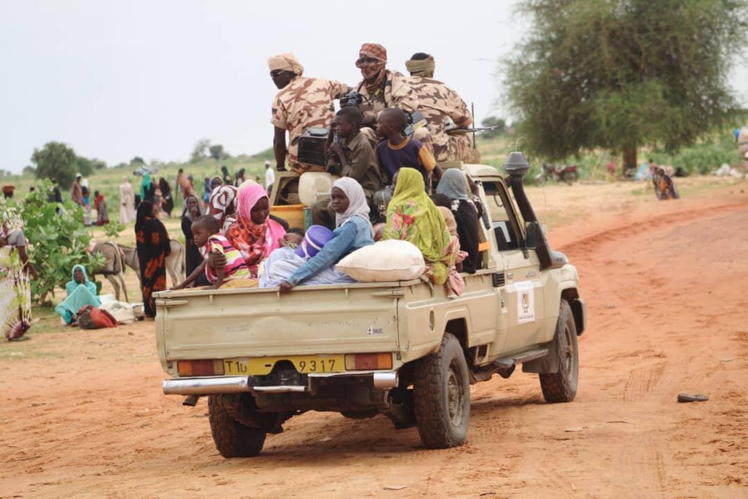 L'armée tchadienne : entre défense et humanitaire à la frontière Tchad ...