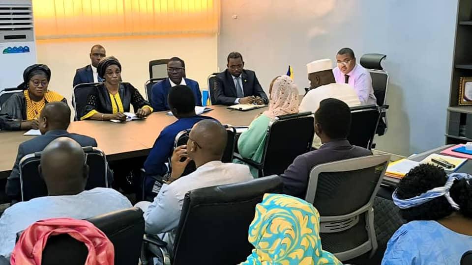 Le nouveau ministre de la Jeunesse partage sa vision avec les responsables de son ministère - tchad