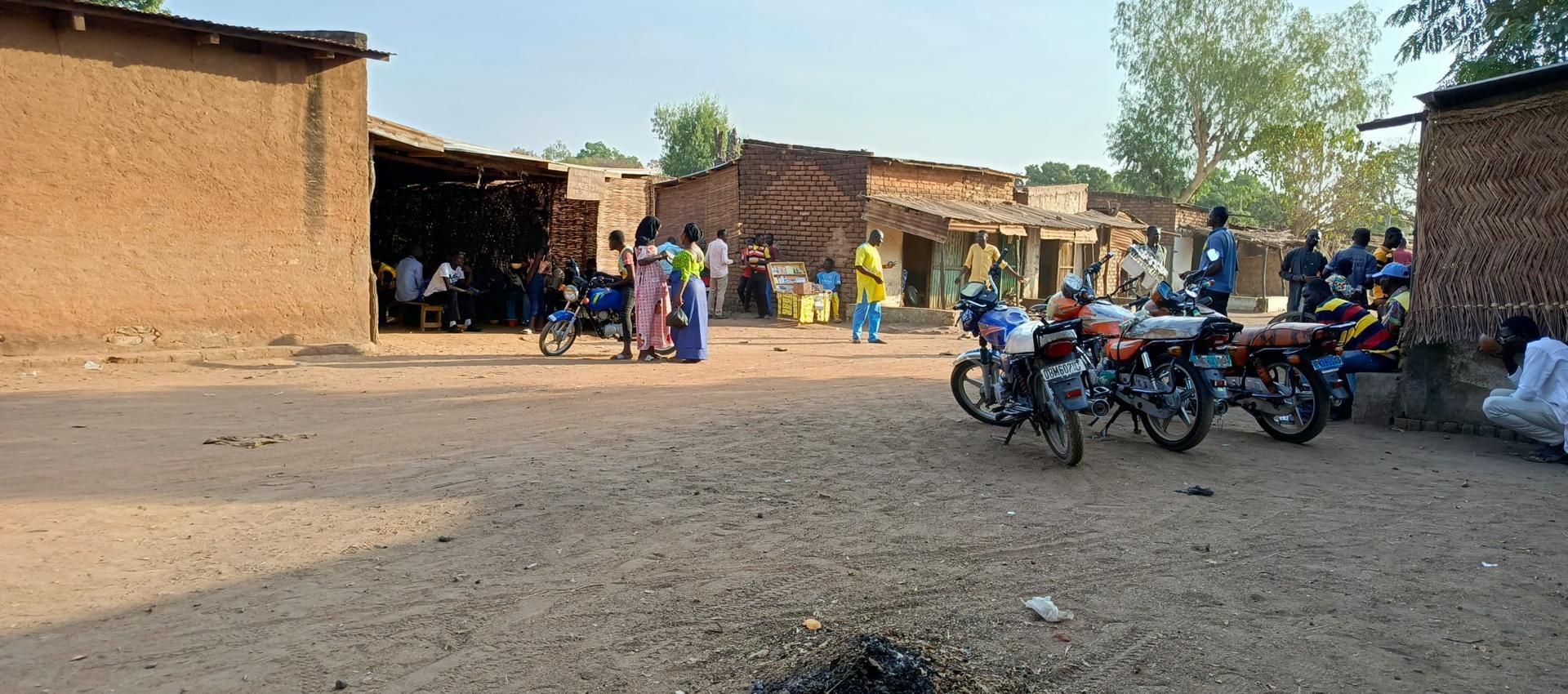 Moundou : les débits de boissons locales, un secteur économique en ...