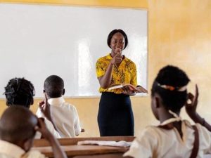 LCT Dénonce Retards De Salaires Des Nouveaux Enseignants - Togo
