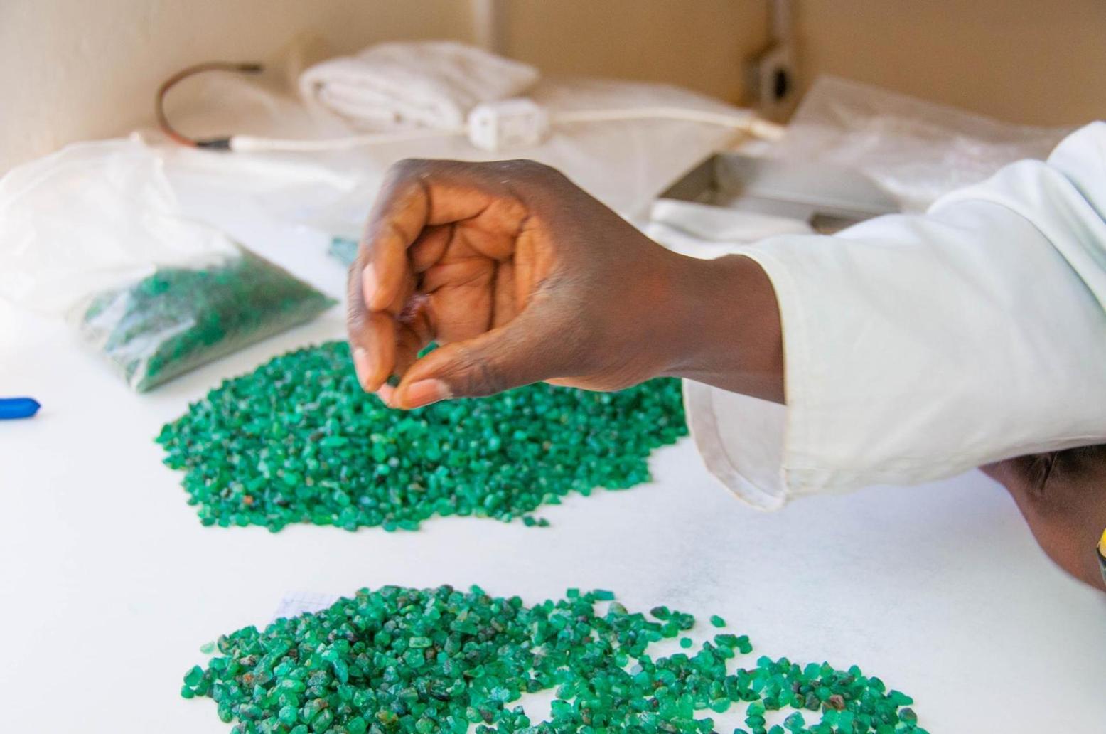 Chief Nkana urges the Government to sub-divide Kajem mine - Zambia