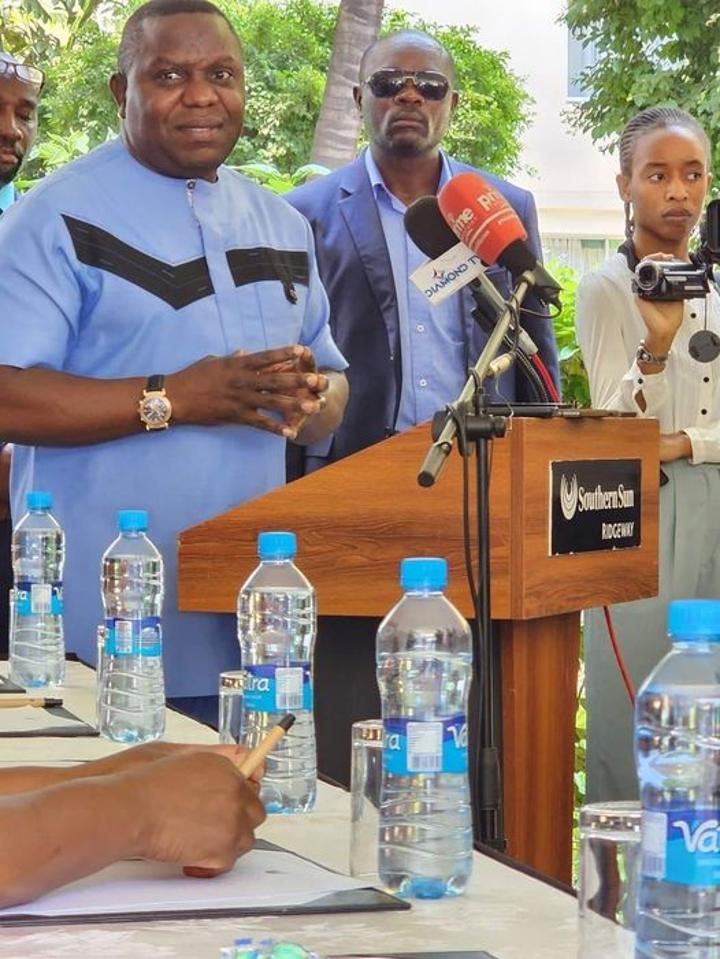 VIDEO: Harry Kalaba has formed a new political party called Citizens ...