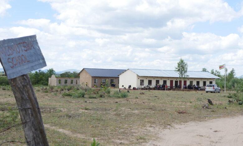 US-based Zimbabwean Builds School In His Rural Home Area - zimbabwe