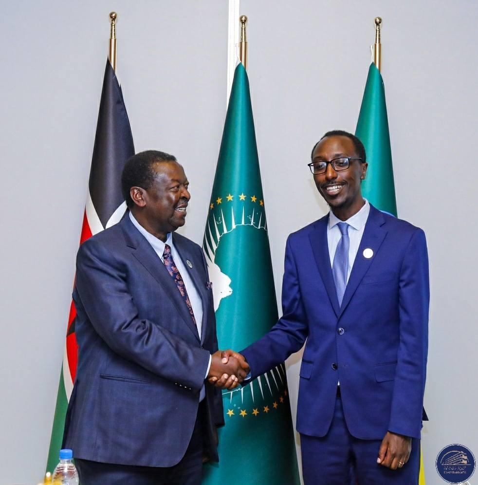Ethiopian FM Gedion Holds Talks with Kenyan, Zimbabwean Counterparts ...