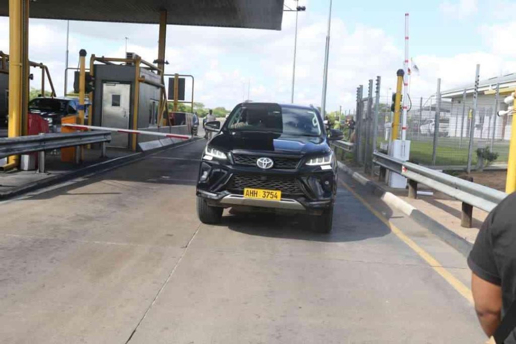 Cashless tolling takes off to ease festive-season congestion - zimbabwe