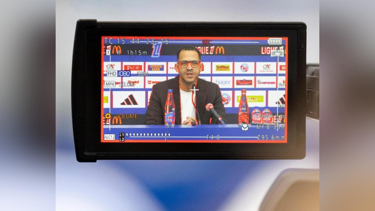 Liam Rosenior Confirmed as Chelsea Head Coach - zimbabwe